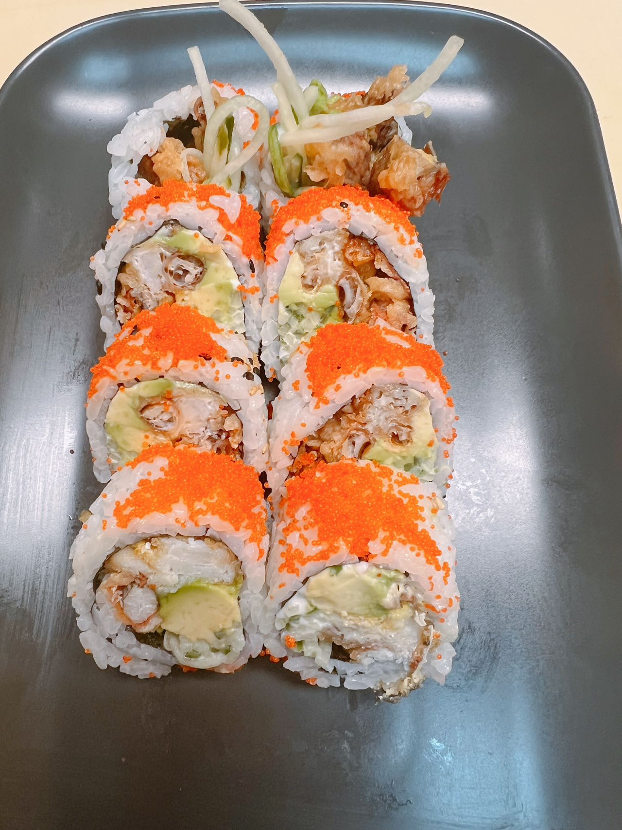 Spider Roll (8pcs) – Love Sushi Cornwall ON